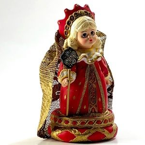 Hallmark | Holiday | Euc Hallmark Red Queen Alice Wonderland Ornament ...